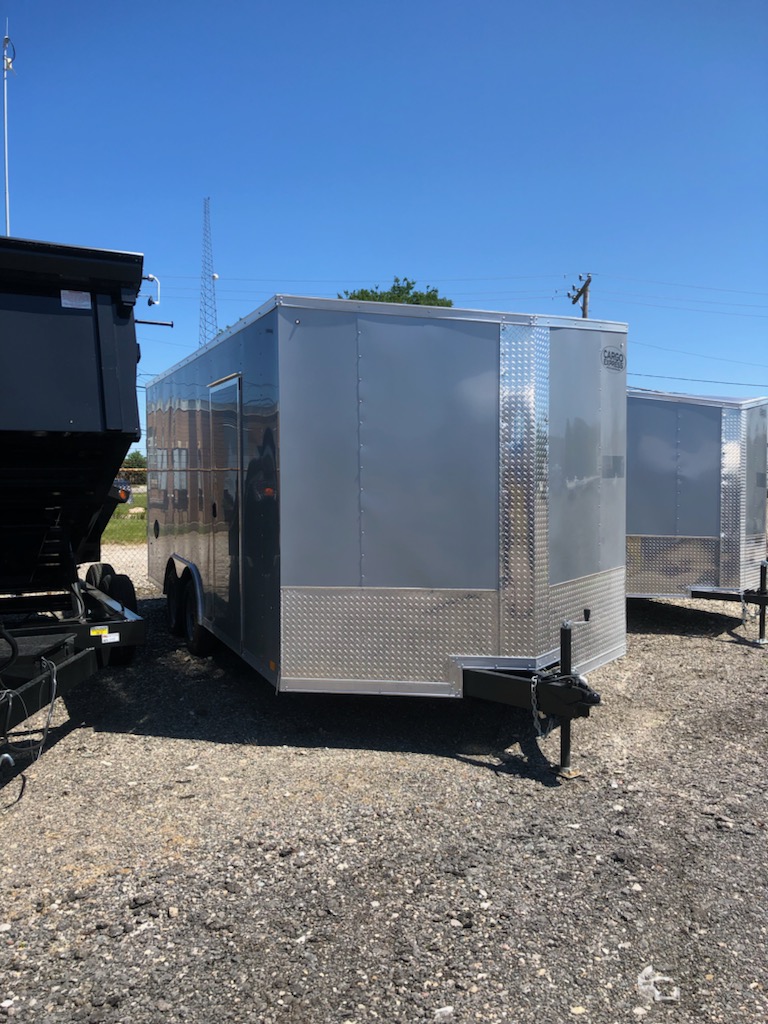 Enclosed / Cargo Trailers
